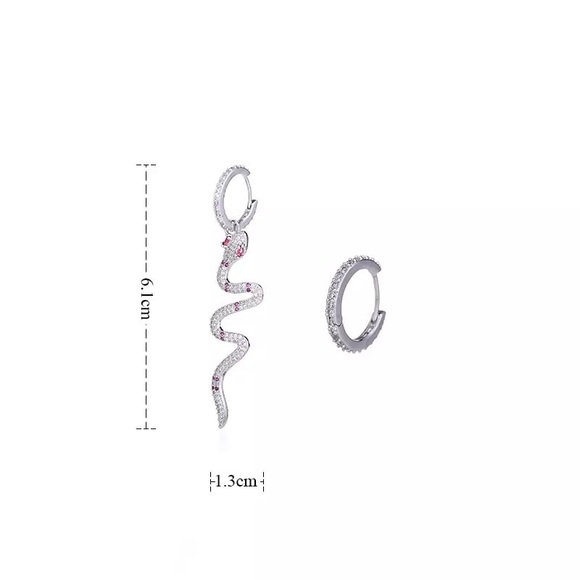 APM Monaco | Jewelry | Nwot Apm Monaco Snake Sparkle Drop Earrings ...